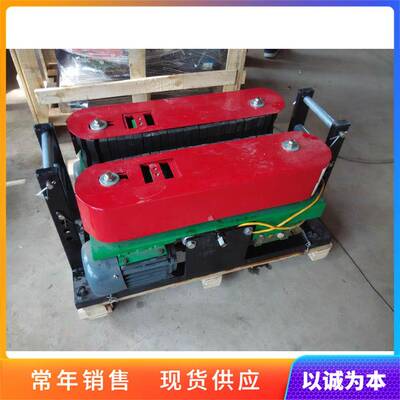 履带式电缆推缆机 通信电缆光缆牵引机 Small cable conveyor