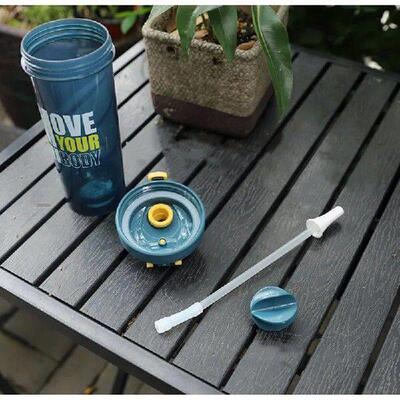 Sport Shaker Bottle 800ML Large Capacity With Straw Shaker