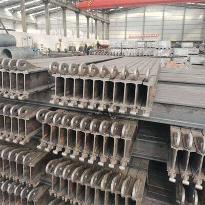 路轨火车轨道钢8kg-QU120规格齐全供应Q235热轧钢轨