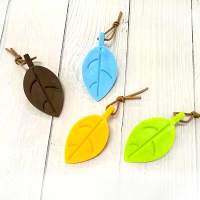 Leaf-shaped doorstop for children's anti-pinch safety, 3D ha