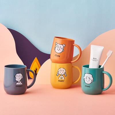 Cross-border wholesale cartoon plastic toothbrush cups for c