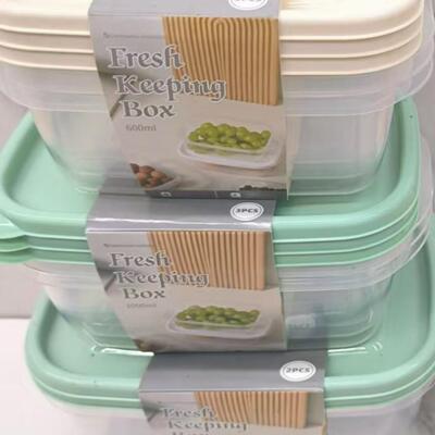 Multiple food storage containers, transparent plastic food f