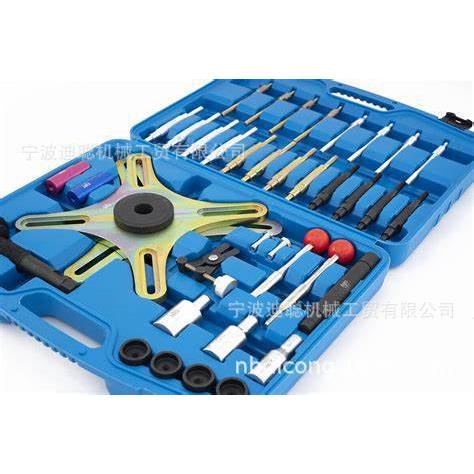 厂家直供汽车引擎变速箱维修工具离合器拆装工具组套汽车维修拉马