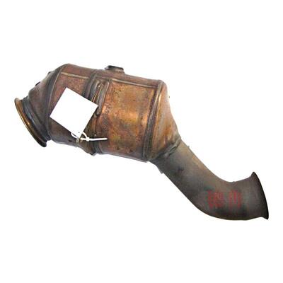 适用奔驰205C180C200C260C300C350C63三元催化器排气管