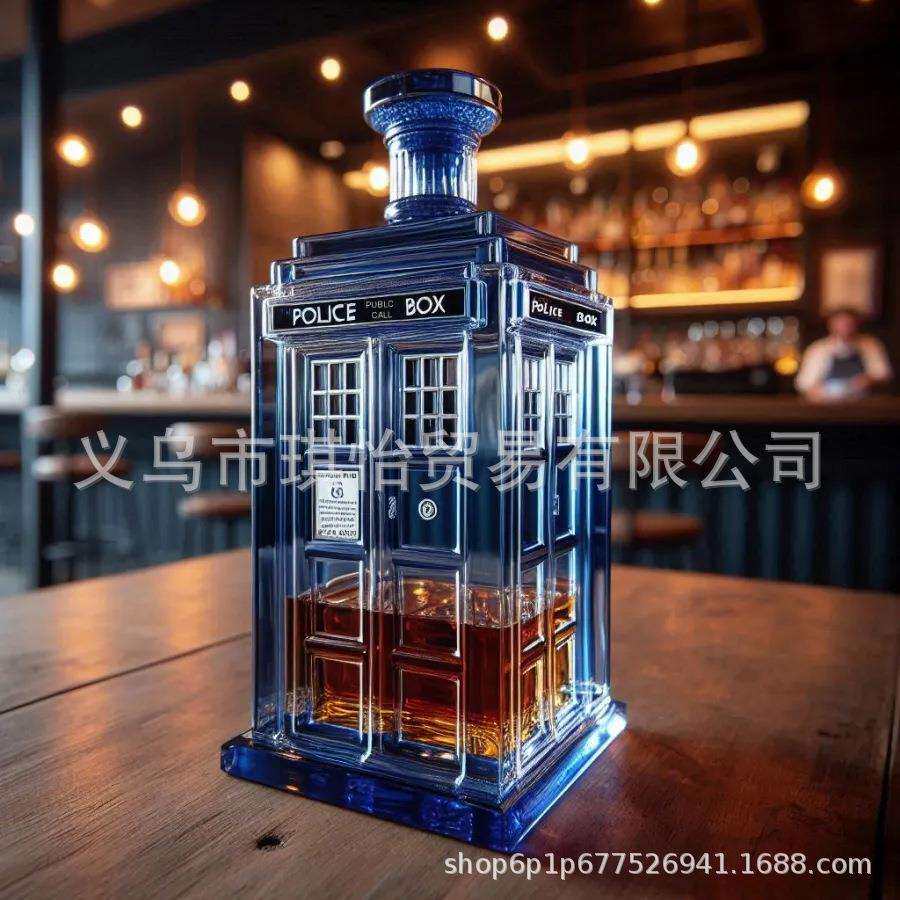 新款创意电话亭酒瓶存钱罐工艺品桌上摆件