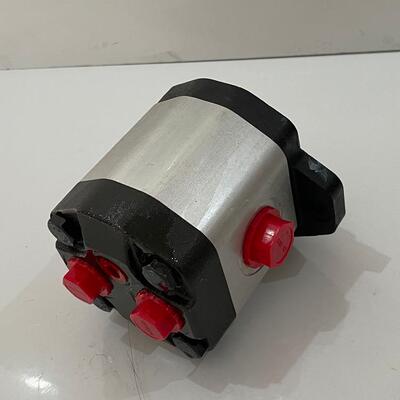 舒克贝塔流体CB2A-F23-AXA系列液压双向齿轮泵
