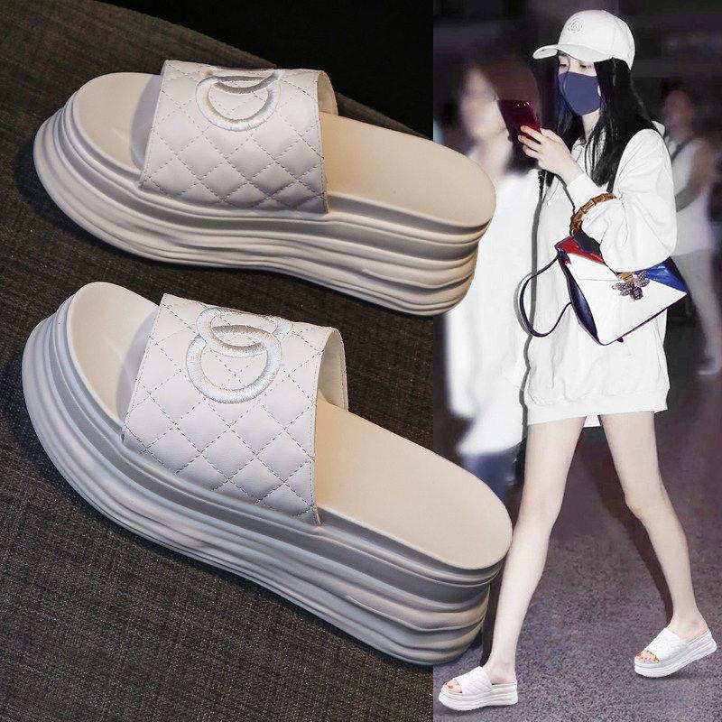 香港真皮厚底凉拖鞋女夏季外穿2026新款小香风一字拖松糕沙滩凉鞋