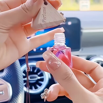Car perfume diffuser empty bottle, car pendant, auto ornamen