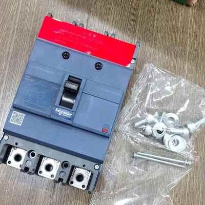 塑壳断路器EZD160E3160N EZD160E-160A 固定式/板前接