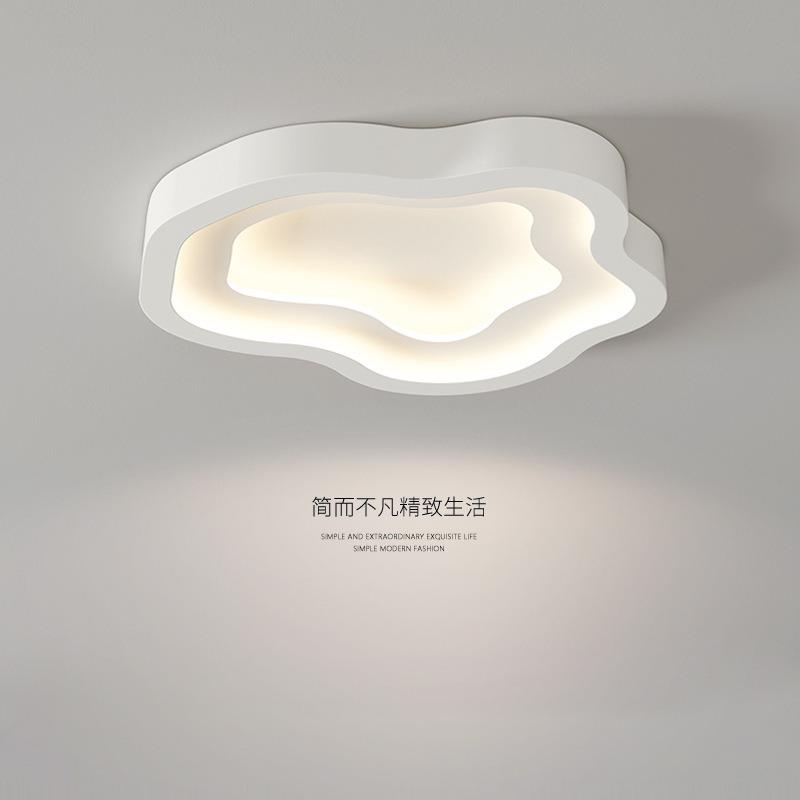 创意个性主卧室灯房间灯简约现代云朵吸顶灯高级感书房灯儿童房灯