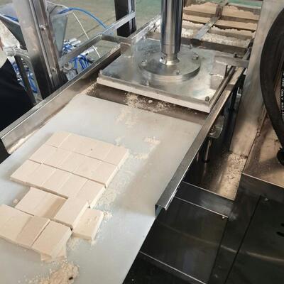 块液压茯苓糕压机定大压力DIX 状形花纹可定小型茯苓糕设可备