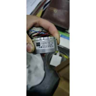 全新现货J52XFW975BL-L22编码器J52XFW975BL-L27-L29-L28-L12-L14