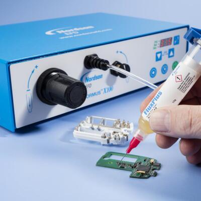 诺信NORDSON EFD针筒喷胶机精密7363256点胶机Performus X100原装