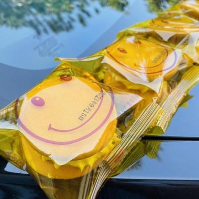 8090后娃娃头老式奶油蛋糕硬奶油娃娃脸夹心蛋糕笑脸面包早餐零食