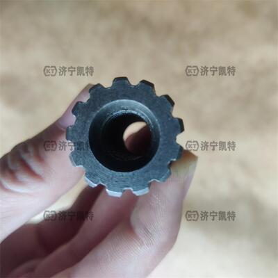 小松液压泵花键轴708-2H-32360 吸油叶轮直齿轮 挖掘机PC300/400