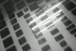 全新原装正品XC2S100-5PQG208C深圳现货