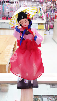 韩国进口人偶/黄真伊韩服娃娃/韩国料理店摆设/正品/H-P03389-6