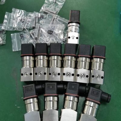 议价MBS3300 060G6121船用柴油机压力传感器MBS5100系列同款10bar