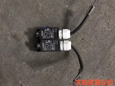 行程开关 D4N-4131，拆机回来的，需要的联系.来议价