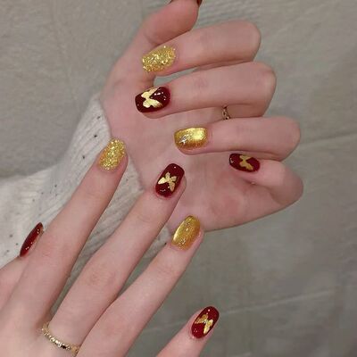 贵气酒后金山鎏金蝴蝶猫眼高级感显白撞色手工穿戴甲秋冬新年美甲