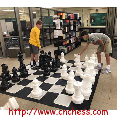 户外巨型国际象棋操场沙滩公园