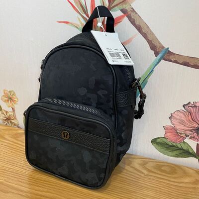 lululemonmini女士双肩包