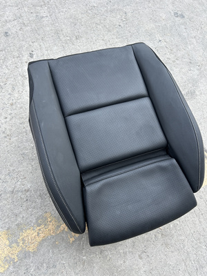 适用奔驰CLA200 CLA260 CLA250座椅皮套坐垫皮原车座椅皮汽车配件