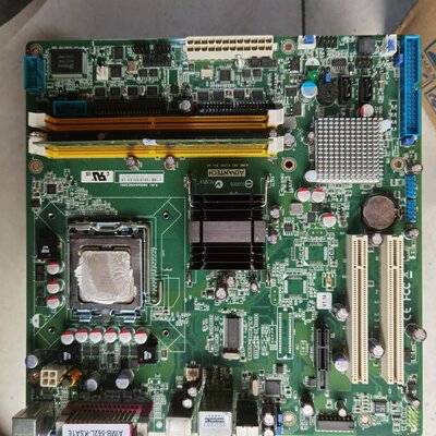 议价工控主板AIMB-562AIMB-562VGAIMB562AIMB562VGAIMB562