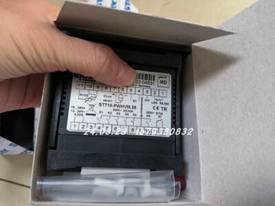 STORK温控器ST710-PWHVM.26