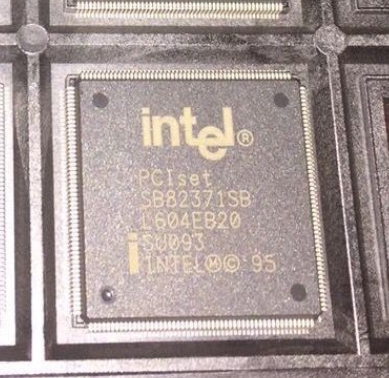 SB82371SB SU093 QFP 全新现货  即拍即发