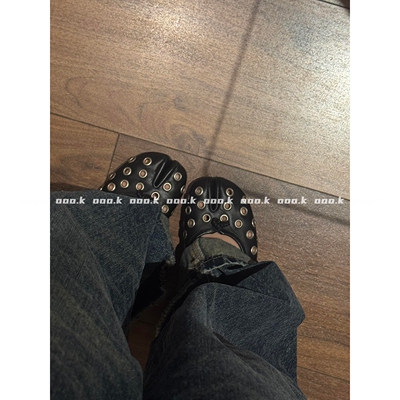 ooo.k / 自带小众辨识度！26ss 分趾tabi孔眼一脚蹬浅口单鞋 女