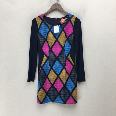 品牌折扣   长袖连衣裙潮款 G23-A0388