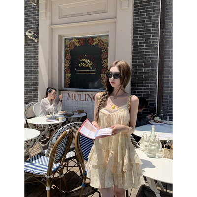 Thas9i九亿 可莉安幻游 肌理感荷叶边流苏肩带蕾丝吊带度假连衣裙