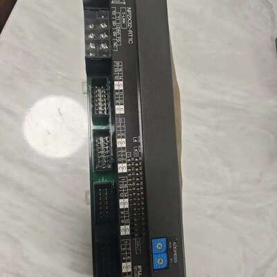 NP2X32-RT1C FUJI富士PLC，二套