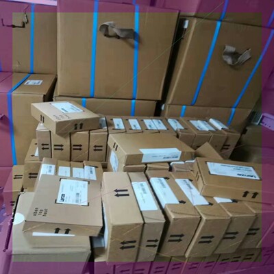 E84AVSCE1534SX0  伦茨变频器