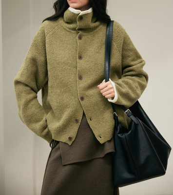 Saje浪漫文艺《冬日温暖进阶者》圈圈羊毛混纺复古撞色针织短开衫