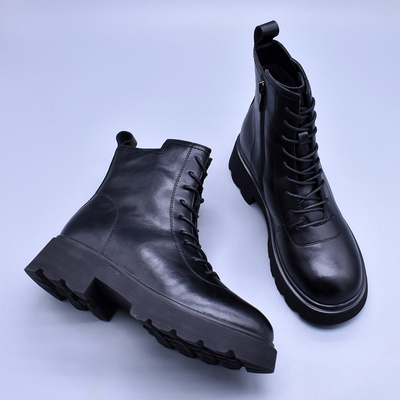 特~软底防滑牛皮系带马丁靴英伦风机车短靴圆头显瘦加厚冬季棉靴