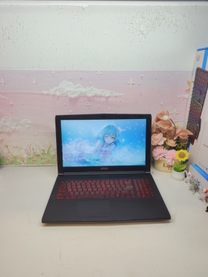 二手微星游戏本笔记本电脑 7代i7四核八线程，GTX1050Ti4G独显，