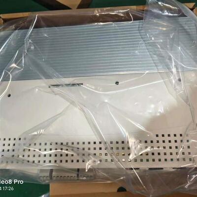 Lenze伦茨驱动器EVS9321 9322 9323 9324 9325 9326 9327 9328-ES