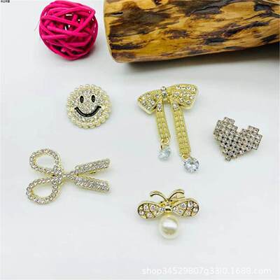 创意韩版镶钻笑脸蜜蜂小胸针