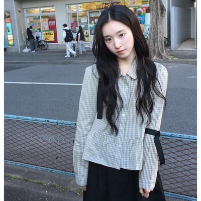 韩国ins少女感秋季新款2026单排扣荷叶边翻领长袖衬衫女格子衬衣