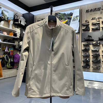 探路者男春秋立领防风透气软壳衣