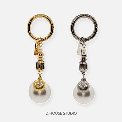 D.HOUSE原创2025夏卡包车钥匙扣手机蓝牙耳机小包包珍珠挂件 迪拜