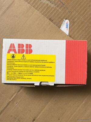 ABB PLC DO571  一台，全新原包，需要的联系，议