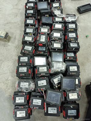 显控3.5寸触摸屏 LEVI2035T，二手拆机，成色如图，