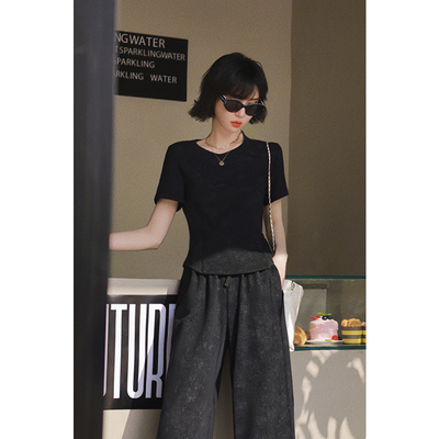 圆领短袖t恤休闲宽松女