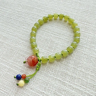 天然和田玉黄玉南红小鱼可爱手链