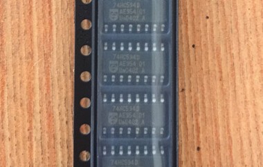 74HC594D 汽车电脑板IC芯片模块 全新进口 质量可靠