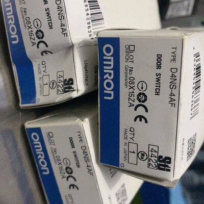 议价omron D4NS-4AF8个可维修