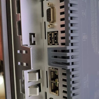 议价TP900 Comfort触摸屏，型号6AV2124-可维修